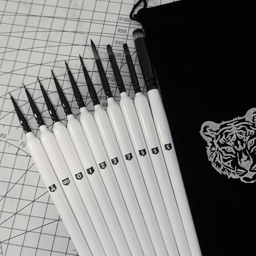 Techlon Brush Set – Chronicle